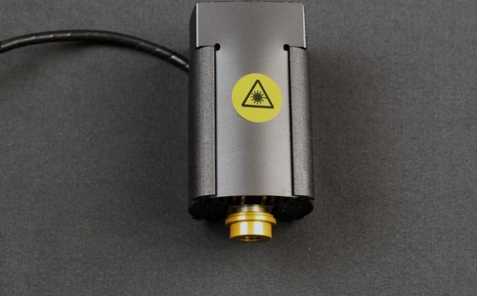 EMBLASER UNITÉ LASER 10W FICHE TECHNIQUE - Support technique Machines-3D